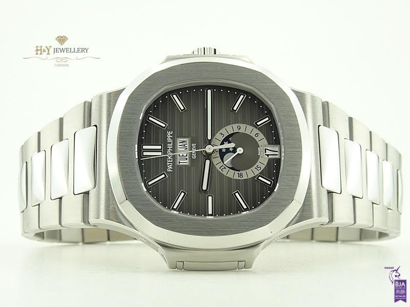Patek Philippe Nautilus Steel - ref 5726/1A-001